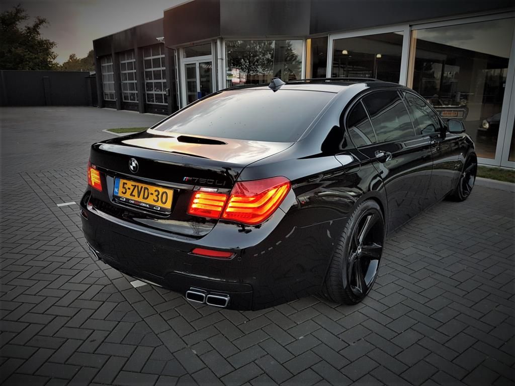BMW 7-serie M750Li High Executive 540PK / Garantie 12 Mnd ...