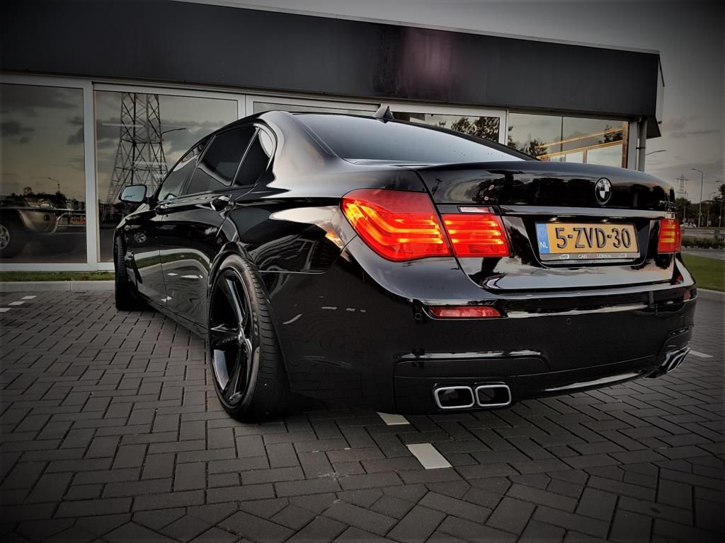 BMW 7-serie M750Li High Executive 500PK / 21''Velgen Massagestoelen ...